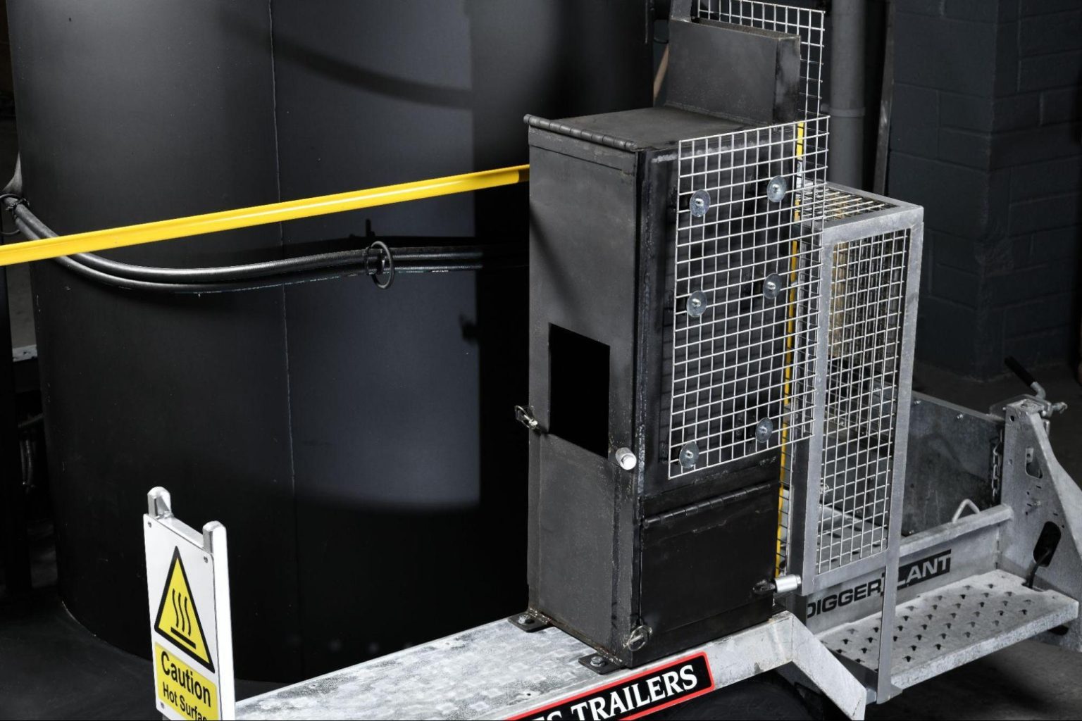 Roadmender Elastomac Road Repair Machine | 2 Rent UK Ltd